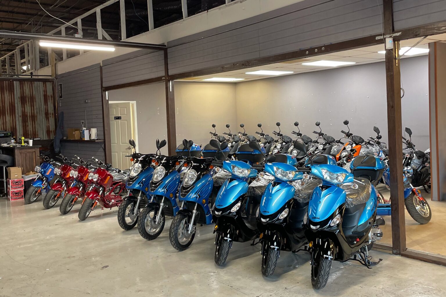 US1 Scooters - 50cc & 150cc Scooters from $545 - Miami, FL